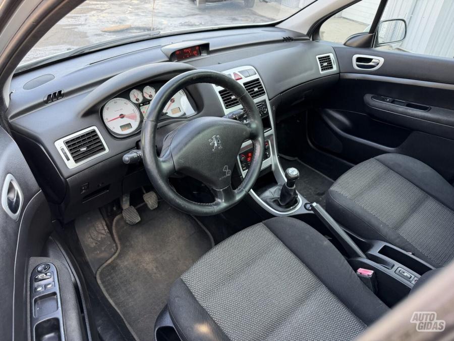 Peugeot 307 2008 Utena, ar dzinēja tilpumu 1.60 L un nobraukumu 283 tūkst. km par 1650 €, foto 12 vietnē AUTOMOTO.COM.LV