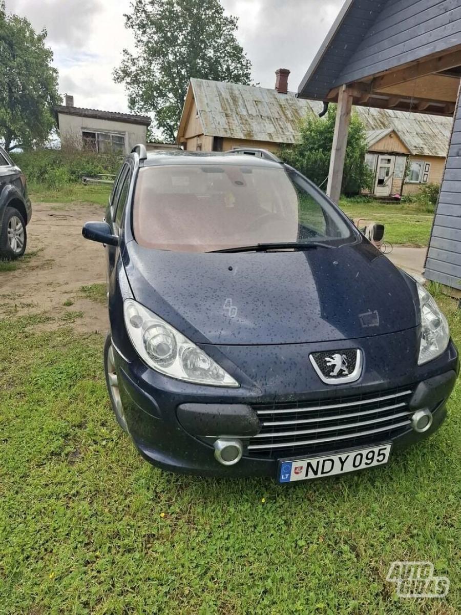 Peugeot 307 2008 Kaišiadorys, ar dzinēja tilpumu 1.60 L un nobraukumu 320 tūkst. km par 700 €, foto 1 vietnē AUTOMOTO.COM.LV