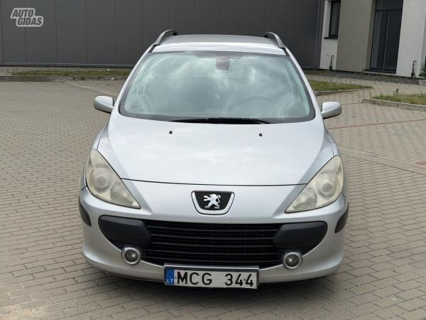 Peugeot 307 2008 Viļņa, ar dzinēja tilpumu 2.00 L un nobraukumu 350 tūkst. km par 1200 €, foto 4 vietnē AUTOMOTO.COM.LV