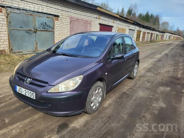 Violet Peugeot 307 2001 in Balvi, with an engine capacity of 1.60 L and mileage of 265 thousand km for 950 €, photo 1 on AUTOMOTO.COM.LV