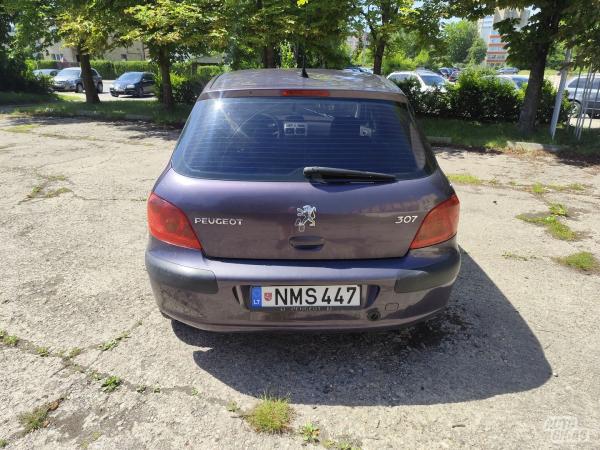 Violets Peugeot 307 2002 Panevēža, ar dzinēja tilpumu 1.60 L un nobraukumu 300 tūkst. km par 650 €, foto 5 vietnē AUTOMOTO.COM.LV