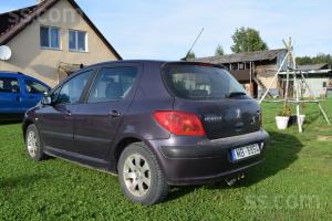 Violet Peugeot 307 2003 in Valmiera, with an engine capacity of 1.60 L and mileage of 340 thousand km for 990 €, photo 4 on AUTOMOTO.COM.LV