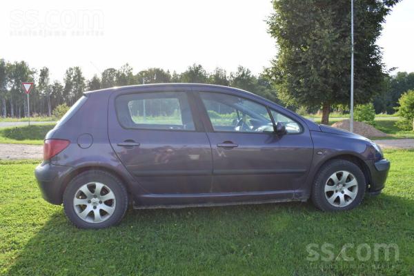 Violets Peugeot 307 2003 Valmiera, ar dzinēja tilpumu 1.60 L un nobraukumu 340 tūkst. km par 990 €, foto 5 vietnē AUTOMOTO.COM.LV