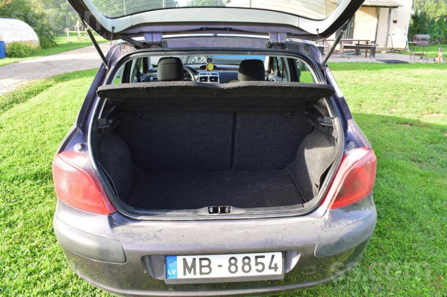 Violet Peugeot 307 2003 in Valmiera, with an engine capacity of 1.60 L and mileage of 340 thousand km for 990 €, photo 13 on AUTOMOTO.COM.LV