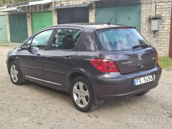 Peugeot 307 2004 Rīga vietnē Violets Peugeot 307 2004 Rīga, ar dzinēja tilpumu 1.60 L un nobraukumu 227 tūkst. km par 950 €, foto 5 vietnē AUTOMOTO.COM.LV