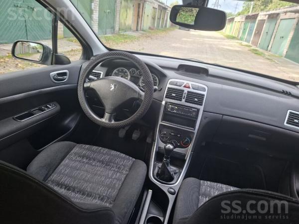 Peugeot 307 2004 Rīga vietnē Violets Peugeot 307 2004 Rīga, ar dzinēja tilpumu 1.60 L un nobraukumu 227 tūkst. km par 950 €, foto 8 vietnē AUTOMOTO.COM.LV