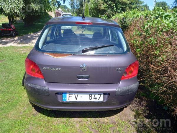 Фиолетовый Пежо 307 2004 в Бауска, объемом двигателя 2.00 л и пробегом 399 тыс. км за 450 €, фото 3 на AUTOMOTO.COM.LV