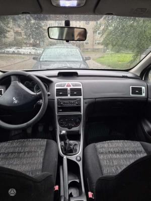 Balts Peugeot 307 2004 Kauņa, ar dzinēja tilpumu 1.40 L un nobraukumu 312 tūkst. km par 550 €, foto 9 vietnē AUTOMOTO.COM.LV