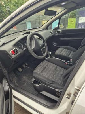 Balts Peugeot 307 2004 Kauņa, ar dzinēja tilpumu 1.40 L un nobraukumu 312 tūkst. km par 550 €, foto 10 vietnē AUTOMOTO.COM.LV