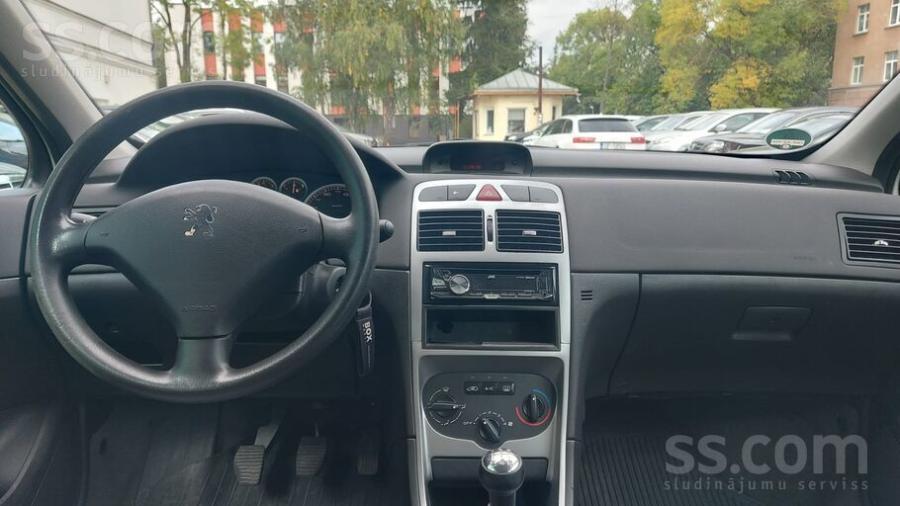 Белый Пежо 307 2003 в Даугавпилс, объемом двигателя 2.00 л и пробегом 0 тыс. км за 1750 €, фото 17 на AUTOMOTO.COM.LV