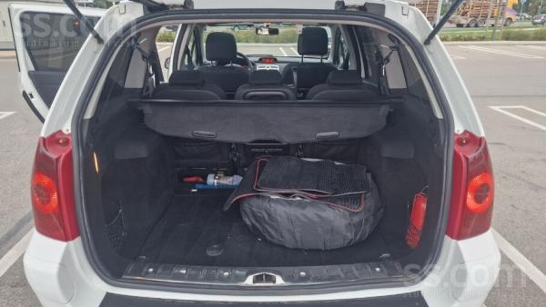 Balts Peugeot 307 2007 Jelgava, ar dzinēja tilpumu 1.60 L un nobraukumu 297 tūkst. km par 1200 €, foto 5 vietnē AUTOMOTO.COM.LV