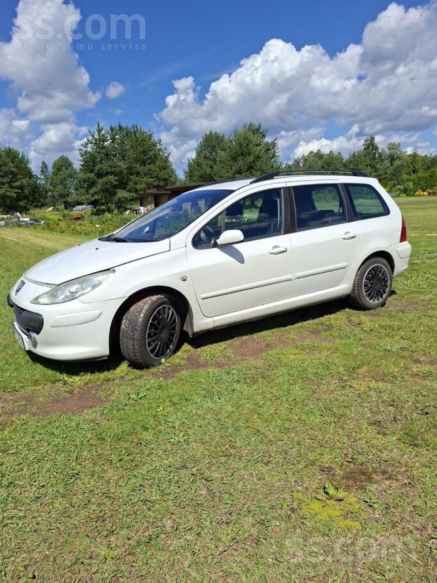 Balts Peugeot 307 2008 Ogre, ar dzinēja tilpumu 1.60 L un nobraukumu 352 tūkst. km par 500 €, foto 3 vietnē AUTOMOTO.COM.LV