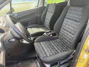 Желтый Пежо 307 2002 в Таллин, объемом двигателя 1.60 л и пробегом 101 тыс. км за 750 €, фото 6 на AUTOMOTO.COM.LV