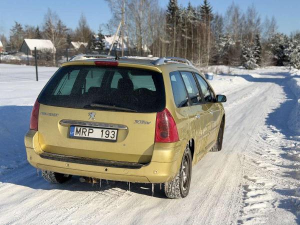 Dzeltens Peugeot 307 2004 Viļņa, ar dzinēja tilpumu 1.59 L un nobraukumu 298 tūkst. km par 950 €, foto 3 vietnē AUTOMOTO.COM.LV