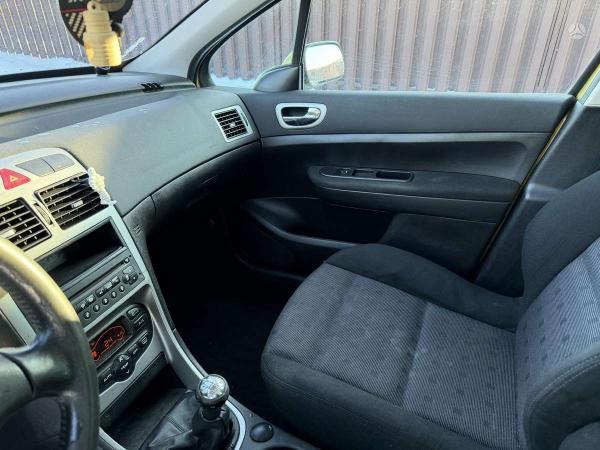 Dzeltens Peugeot 307 2004 Viļņa, ar dzinēja tilpumu 1.59 L un nobraukumu 298 tūkst. km par 950 €, foto 6 vietnē AUTOMOTO.COM.LV