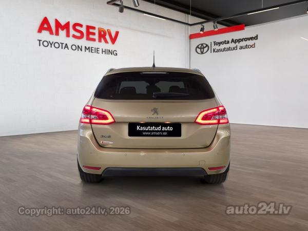 Beige Peugeot 308 2018 in Tallinn, with an engine capacity of 1.20 L and mileage of 95 thousand km for 9990 €, photo 5 on AUTOMOTO.COM.LV