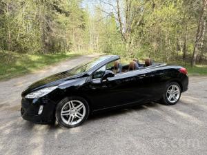Black Peugeot 308 2009 in Rezekne, with an engine capacity of 2.00 L and mileage of 292 thousand km for 4000 €, photo 4 on AUTOMOTO.COM.LV