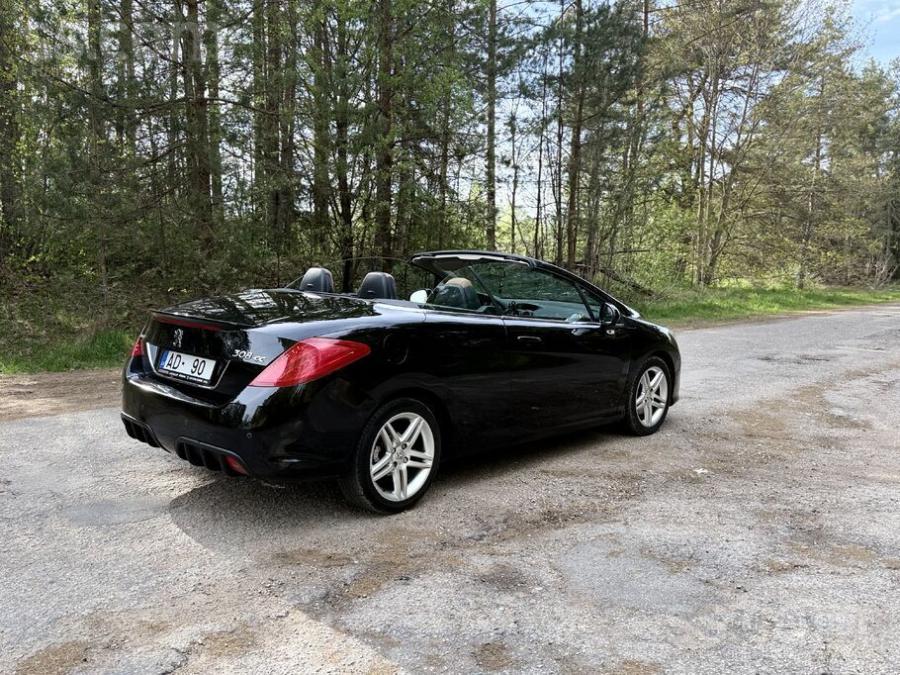 Black Peugeot 308 2009 in Rezekne, with an engine capacity of 2.00 L and mileage of 292 thousand km for 4000 €, photo 7 on AUTOMOTO.COM.LV