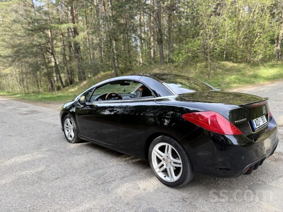 Black Peugeot 308 2009 in Rezekne, with an engine capacity of 2.00 L and mileage of 292 thousand km for 4000 €, photo 13 on AUTOMOTO.COM.LV