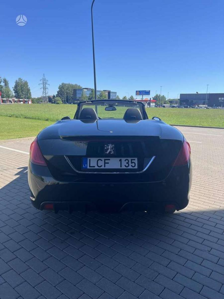 Black Peugeot 308 2010 in Kaunas, with an engine capacity of 2.00 L and mileage of 261 thousand km for 4500 €, photo 1 on AUTOMOTO.COM.LV