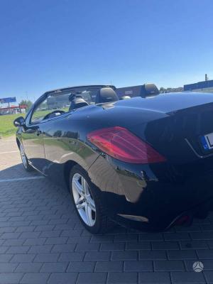 Black Peugeot 308 2010 in Kaunas, with an engine capacity of 2.00 L and mileage of 261 thousand km for 4500 €, photo 3 on AUTOMOTO.COM.LV
