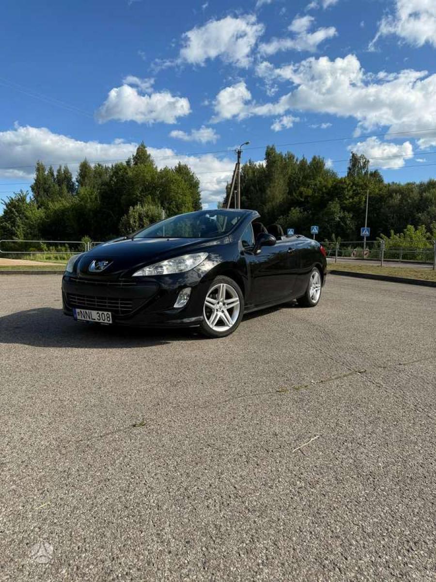 Black Peugeot 308 2010 in Utena, with an engine capacity of 1.60 L and mileage of 194 thousand km for 3900 €, photo 6 on AUTOMOTO.COM.LV