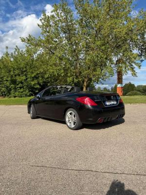 Black Peugeot 308 2010 in Utena, with an engine capacity of 1.60 L and mileage of 194 thousand km for 3900 €, photo 7 on AUTOMOTO.COM.LV