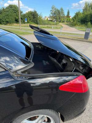 Black Peugeot 308 2010 in Utena, with an engine capacity of 1.60 L and mileage of 194 thousand km for 3900 €, photo 18 on AUTOMOTO.COM.LV