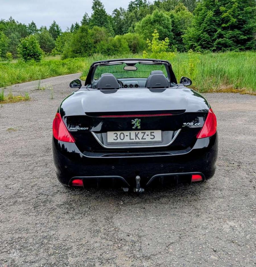 Black Peugeot 308 2011 in Alytus, with an engine capacity of 1.60 L and mileage of 225 thousand km for 4500 €, photo 6 on AUTOMOTO.COM.LV