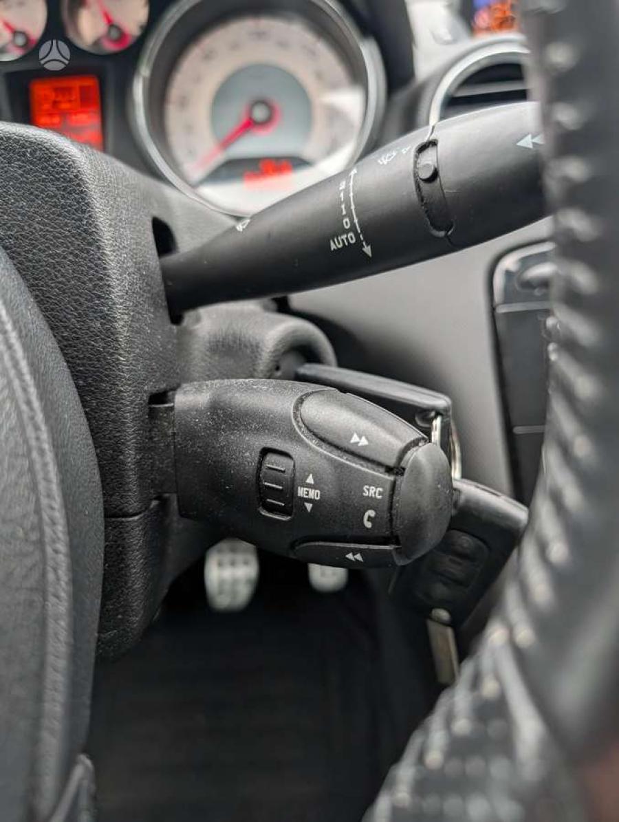 Black Peugeot 308 2011 in Alytus, with an engine capacity of 1.60 L and mileage of 225 thousand km for 4500 €, photo 16 on AUTOMOTO.COM.LV
