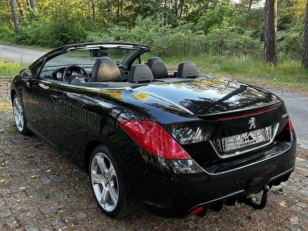 Black Peugeot 308 2013 in Prienai, with an engine capacity of 1.60 L and mileage of 170 thousand km for 5100 €, photo 7 on AUTOMOTO.COM.LV