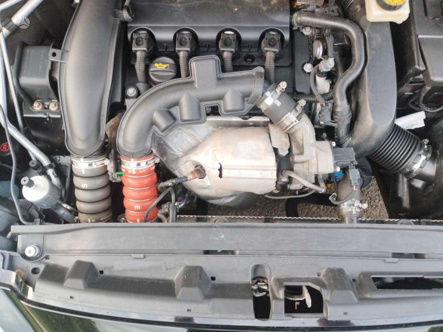 Black Peugeot 308 2013 in Raseiniai, with an engine capacity of 1.60 L and mileage of 163 thousand km for 6400 €, photo 20 on AUTOMOTO.COM.LV