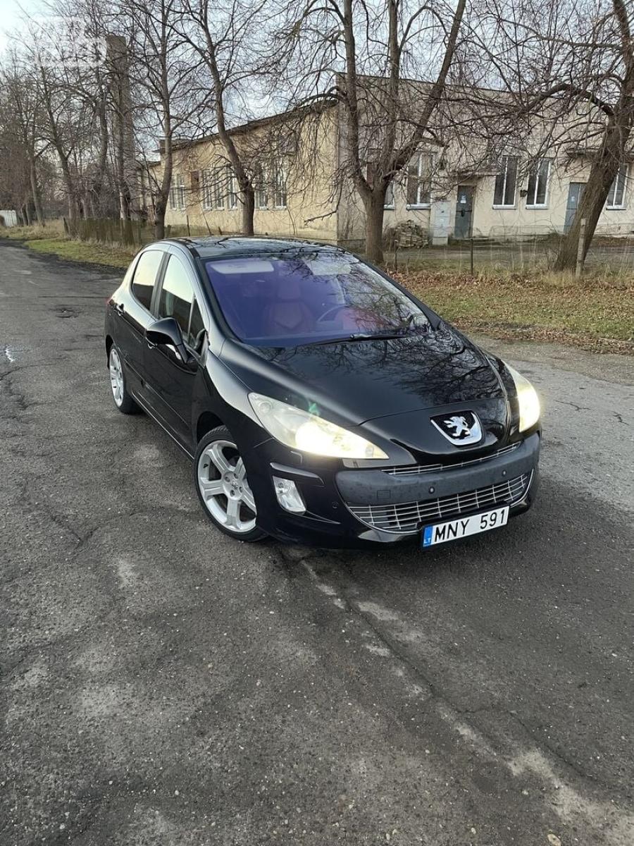 Black Peugeot 308 2007 in Mazeikiai, with an engine capacity of 1.60 L and mileage of 226 thousand km for 3300 €, photo 1 on AUTOMOTO.COM.LV
