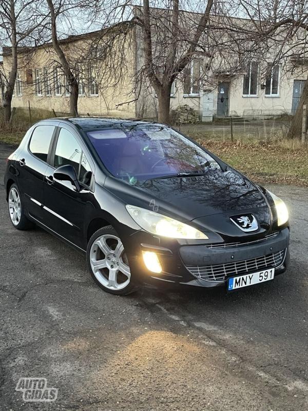 Black Peugeot 308 2007 in Mazeikiai, with an engine capacity of 1.60 L and mileage of 226 thousand km for 3300 €, photo 3 on AUTOMOTO.COM.LV