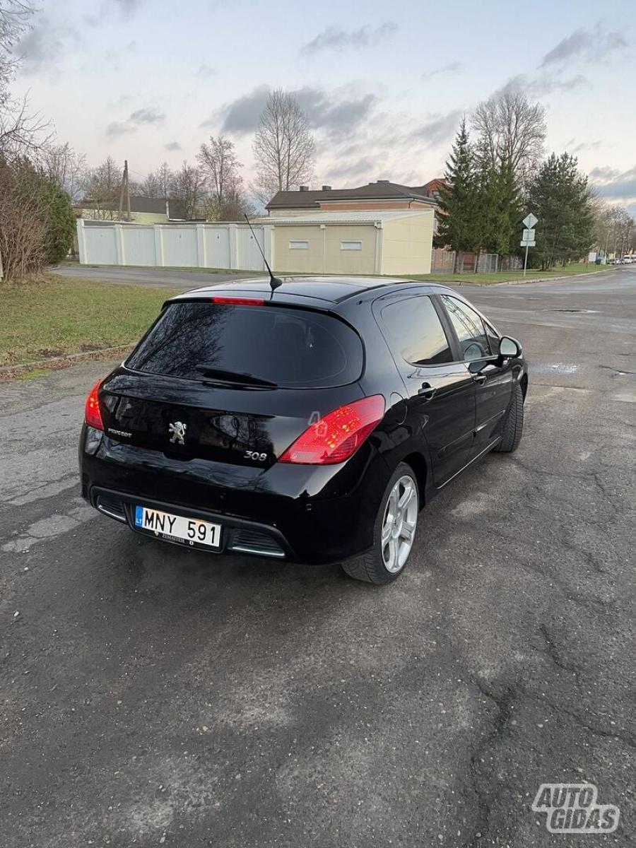 Black Peugeot 308 2007 in Mazeikiai, with an engine capacity of 1.60 L and mileage of 226 thousand km for 3300 €, photo 5 on AUTOMOTO.COM.LV