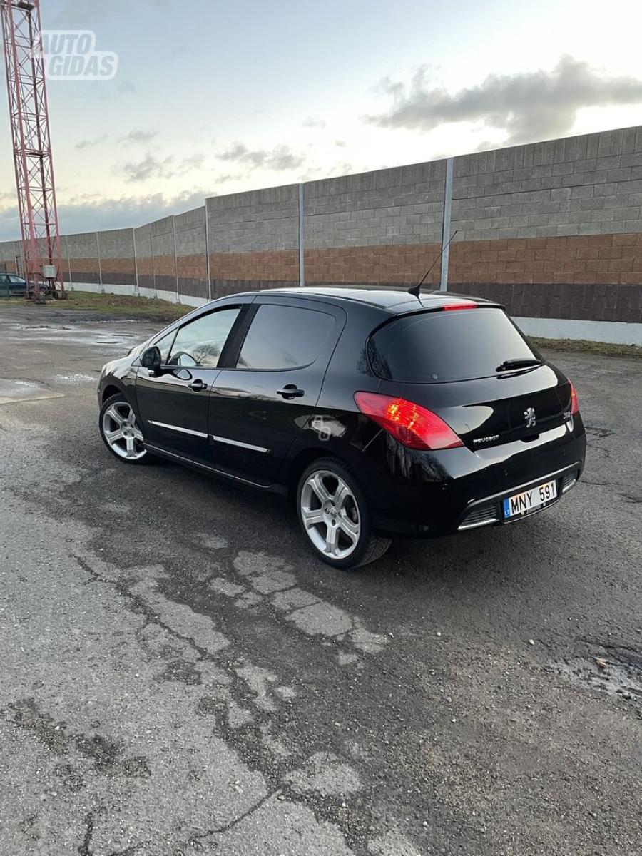Black Peugeot 308 2007 in Mazeikiai, with an engine capacity of 1.60 L and mileage of 226 thousand km for 3300 €, photo 6 on AUTOMOTO.COM.LV