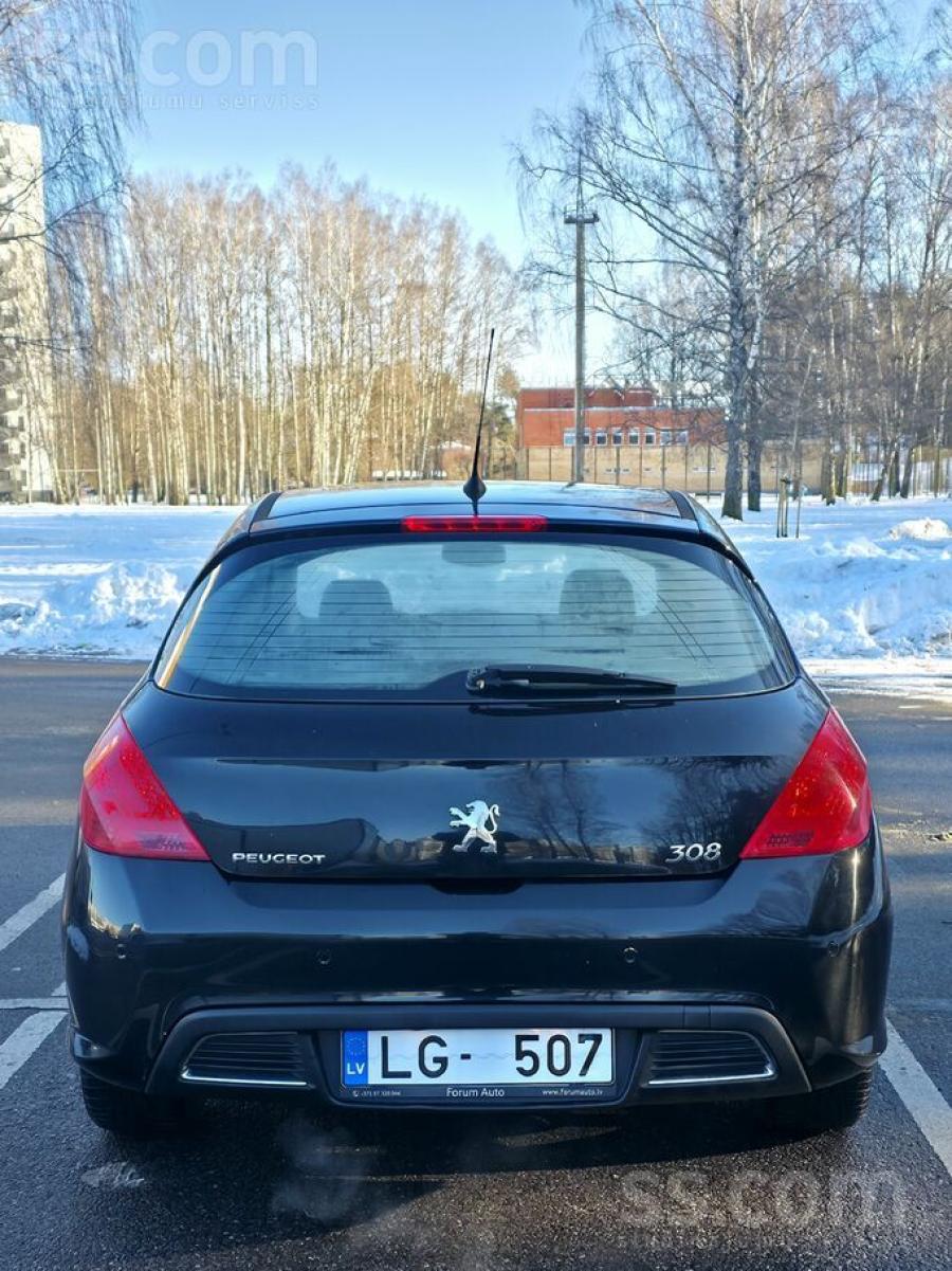 Black Peugeot 308 2008 in Riga, with an engine capacity of 1.60 L and mileage of 242 thousand km for 2510 €, photo 2 on AUTOMOTO.COM.LV