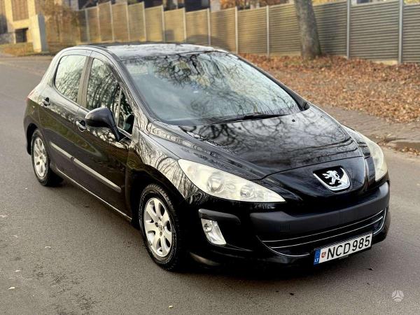 Black Peugeot 308 2008 in Vilnius, with an engine capacity of 1.60 L and mileage of 286 thousand km for 1000 €, photo 1 on AUTOMOTO.COM.LV