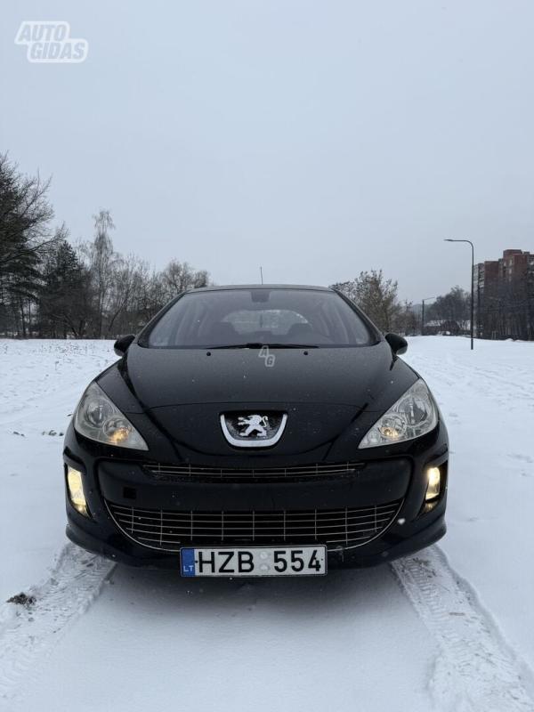 Black Peugeot 308 2008 in Kaunas, with an engine capacity of 1.60 L and mileage of 310 thousand km for 1500 €, photo 5 on AUTOMOTO.COM.LV
