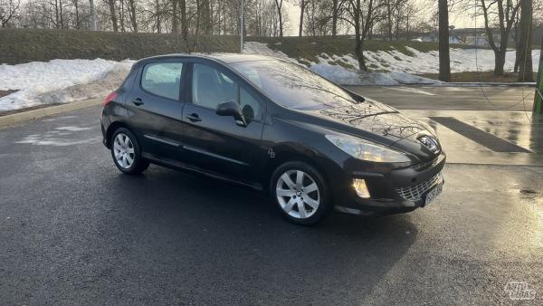 Melns Peugeot 308 2008 Viļņa, ar dzinēja tilpumu 1.60 L un nobraukumu 300 tūkst. km par 1250 €, foto 2 vietnē AUTOMOTO.COM.LV