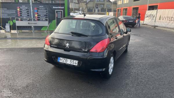 Melns Peugeot 308 2008 Viļņa, ar dzinēja tilpumu 1.60 L un nobraukumu 300 tūkst. km par 1250 €, foto 4 vietnē AUTOMOTO.COM.LV