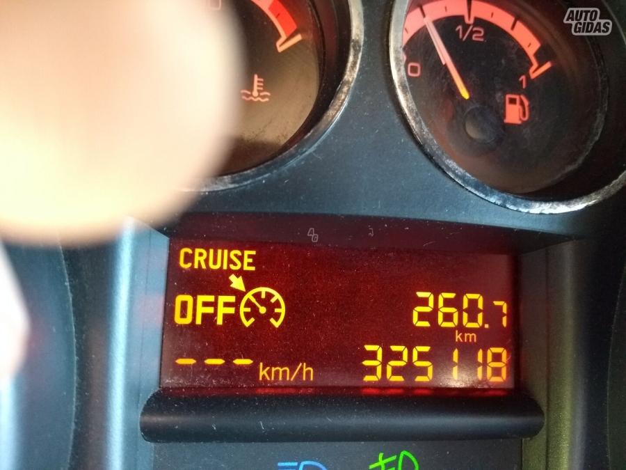 Melns Peugeot 308 2008 Vilkaviškis, ar dzinēja tilpumu 1.60 L un nobraukumu 300 tūkst. km par 1500 €, foto 16 vietnē AUTOMOTO.COM.LV