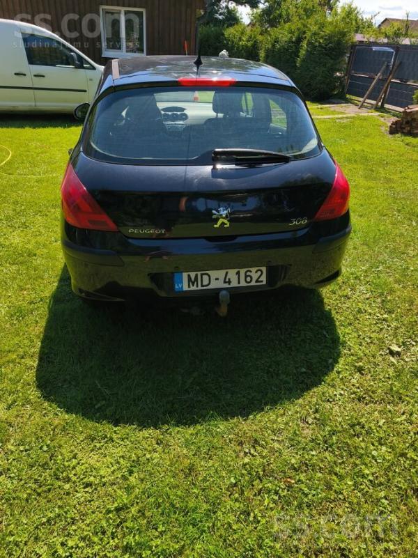 Melns Peugeot 308 2008 Rīga, ar dzinēja tilpumu 1.60 L un nobraukumu 282 tūkst. km par 1300 €, foto 4 vietnē AUTOMOTO.COM.LV