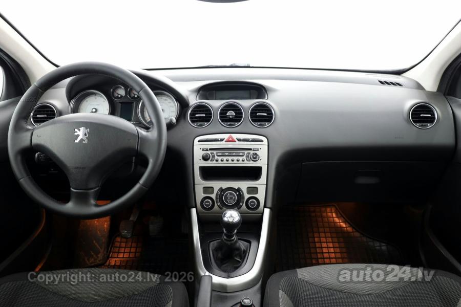 Melns Peugeot 308 2008 Tallina, ar dzinēja tilpumu 2.00 L un nobraukumu 262 tūkst. km par 1499 €, foto 6 vietnē AUTOMOTO.COM.LV