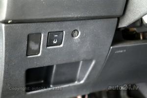 Melns Peugeot 308 2008 Tallina, ar dzinēja tilpumu 2.00 L un nobraukumu 262 tūkst. km par 1499 €, foto 10 vietnē AUTOMOTO.COM.LV