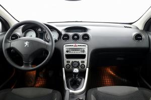 Melns Peugeot 308 2008 Tallina, ar dzinēja tilpumu 2.00 L un nobraukumu 262 tūkst. km par 1499 €, foto 6 vietnē AUTOMOTO.COM.LV