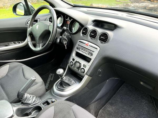 Melns Peugeot 308 2008 Biržai, ar dzinēja tilpumu 1.56 L un nobraukumu 275 tūkst. km par 1500 €, foto 9 vietnē AUTOMOTO.COM.LV