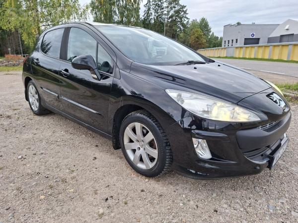 Peugeot 308 2008 Valka vietnÄ Melns Peugeot 308 2008 Valka, ar dzinÄja tilpumu 2.00 L un nobraukumu 285 tÅ«kst. km par 2500 ā¬, foto 1 vietnÄ AUTOMOTO.COM.LV