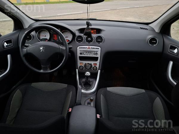 Peugeot 308 2008 Valka vietnÄ Melns Peugeot 308 2008 Valka, ar dzinÄja tilpumu 2.00 L un nobraukumu 285 tÅ«kst. km par 2500 ā¬, foto 6 vietnÄ AUTOMOTO.COM.LV