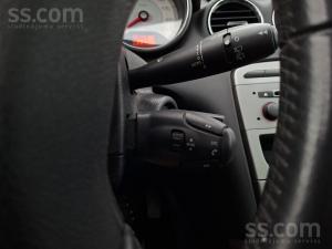 Melns Peugeot 308 2008 Valka, ar dzinēja tilpumu 2.00 L un nobraukumu 285 tūkst. km par 2500 €, foto 13 vietnē AUTOMOTO.COM.LV